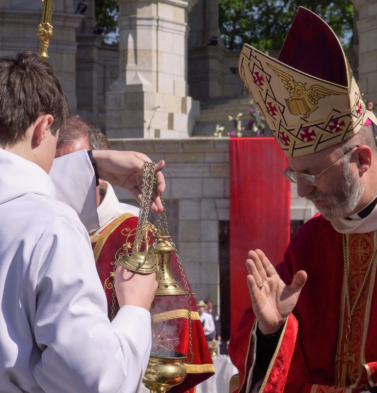 Qu'est-ce qu'un évêque ? - Diocèse de Vannes