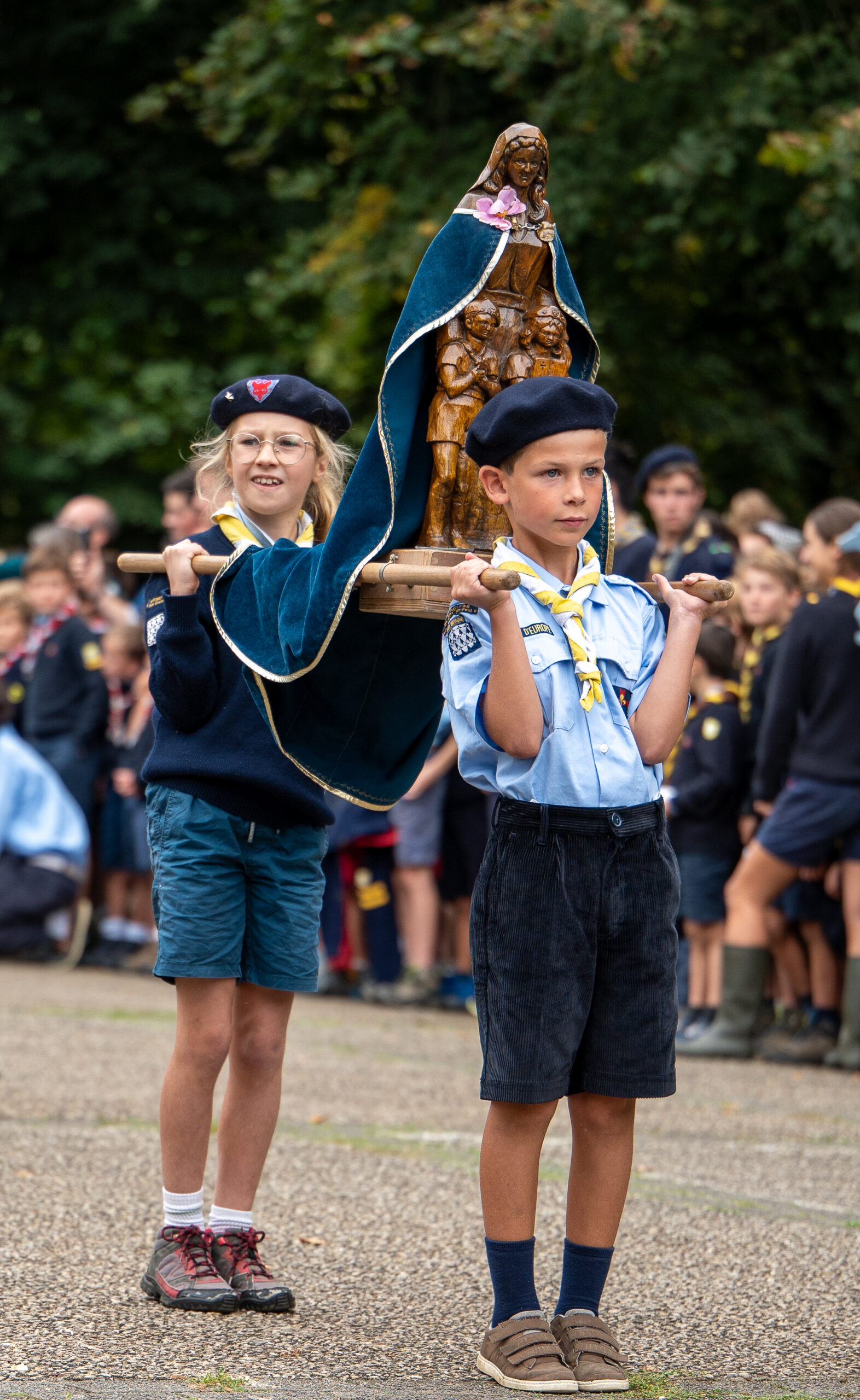 Plus de 4000 Guides et Scouts d’Europe réunis à Sainte-Anne-d’Auray ...